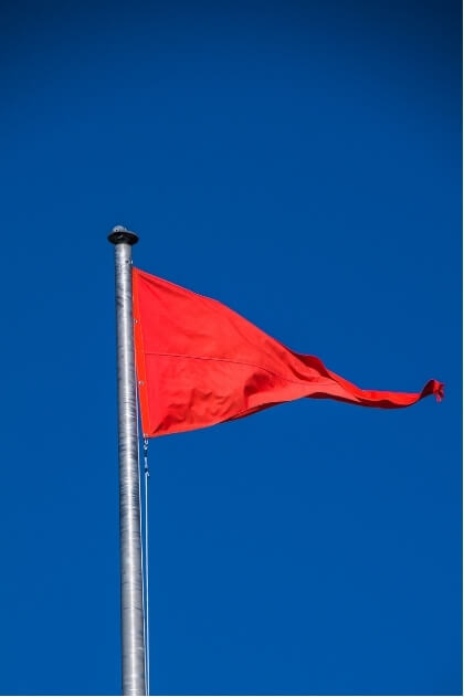 When Is It A Headache Red Flag? Signs You Shouldn’t Ignore